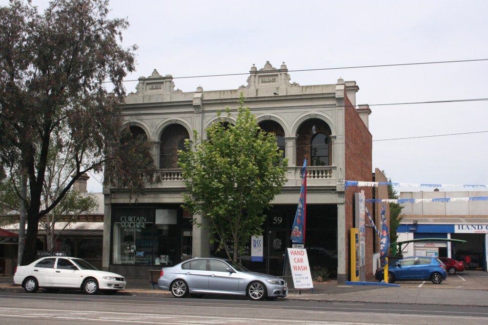 Mansions and monkeys in Essendon | Melbourne Circle: stories from the ...